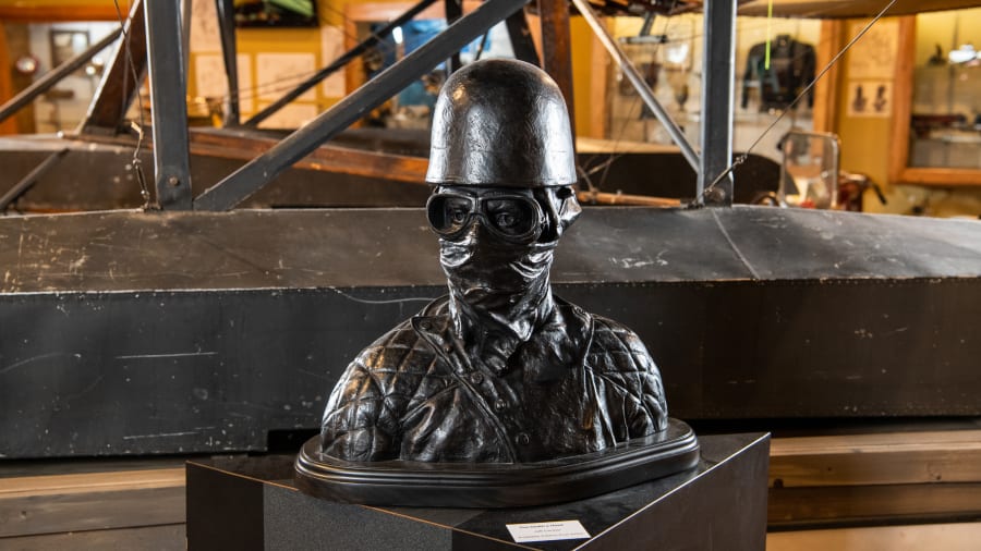 "The Death's Head" Bronze Statue by Jeff Decker for Sale at Auction ...