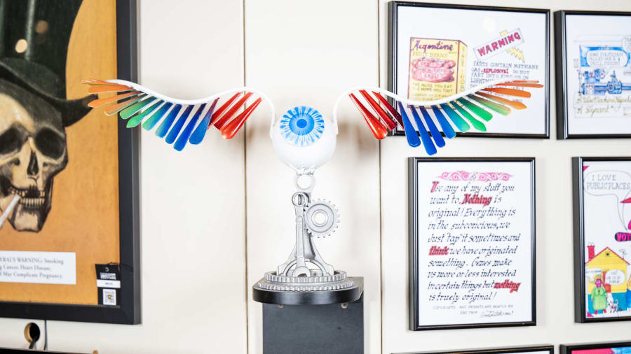 Von Dutch Flying Eyeball Statue for Sale at Auction - Mecum Auctions