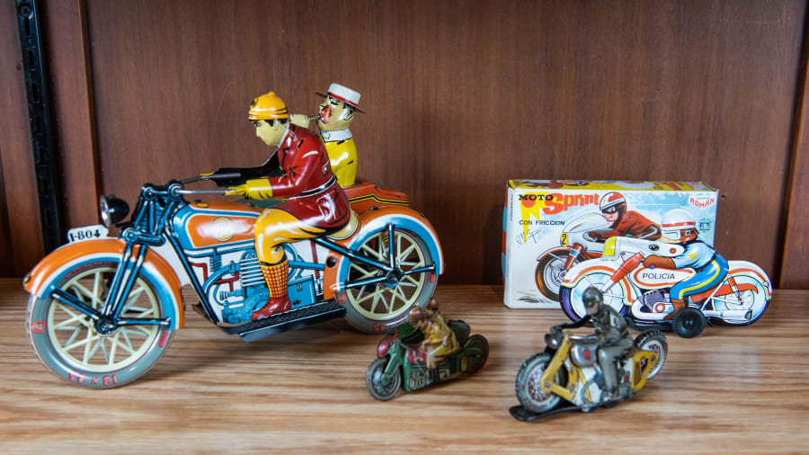 Moto Sprint & Assorted Spanish Tin Toys, Lot of 4 for Sale at Auction ...