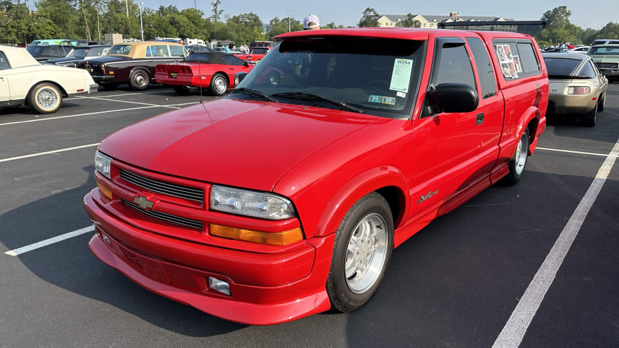 2001 Chevrolet S10 Extreme Pickup for Sale at Auction - Mecum Auctions