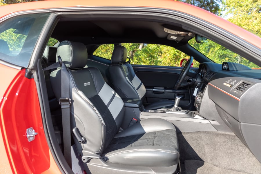 Saleen Challenger Interior