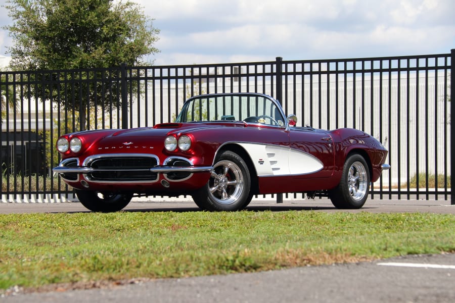 1961 Chevrolet Corvette Convertible for Sale at Auction - Mecum Auctions