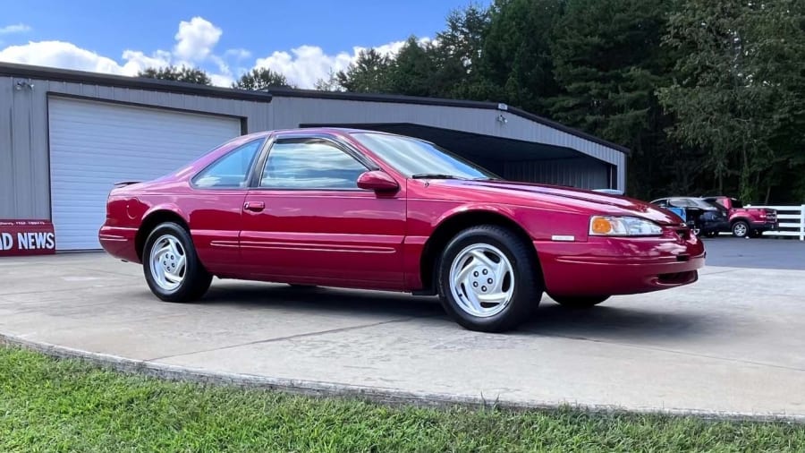 1997 Ford Thunderbird LX for Sale at Auction - Mecum Auctions