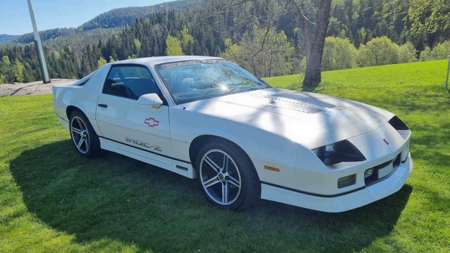 1987 Chevrolet Camaro IROC-Z for sale at Kissimmee 2024 as E115 - Mecum ...