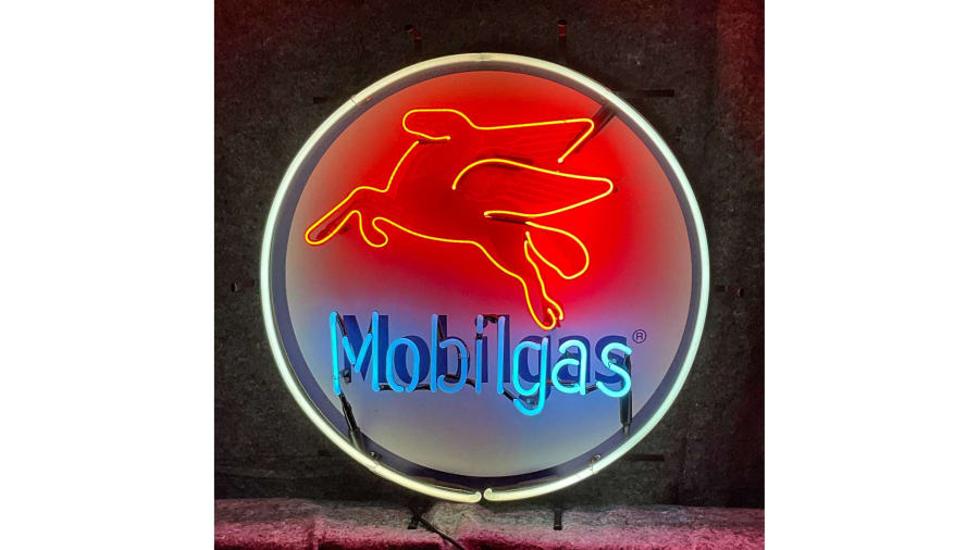 Mobil Single-Sided Neon Sign for Sale at Auction - Mecum Auctions