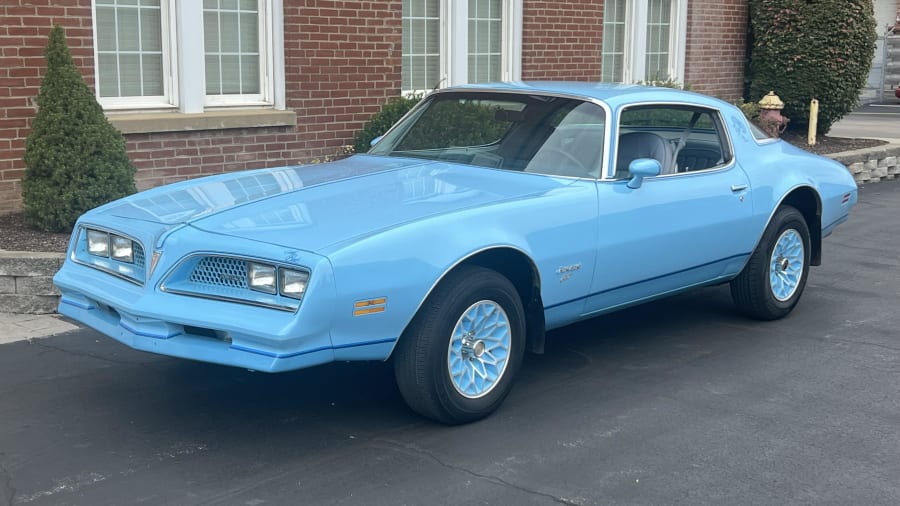 1977 Pontiac Firebird Skybird for Sale at Auction - Mecum Auctions