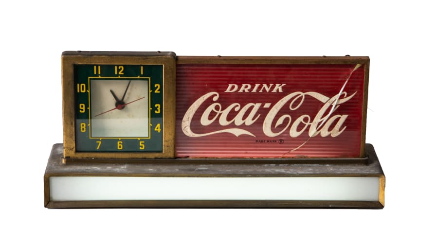 Coca-Cola Lighted Tabletop Clock for Sale at Auction - Mecum Auctions