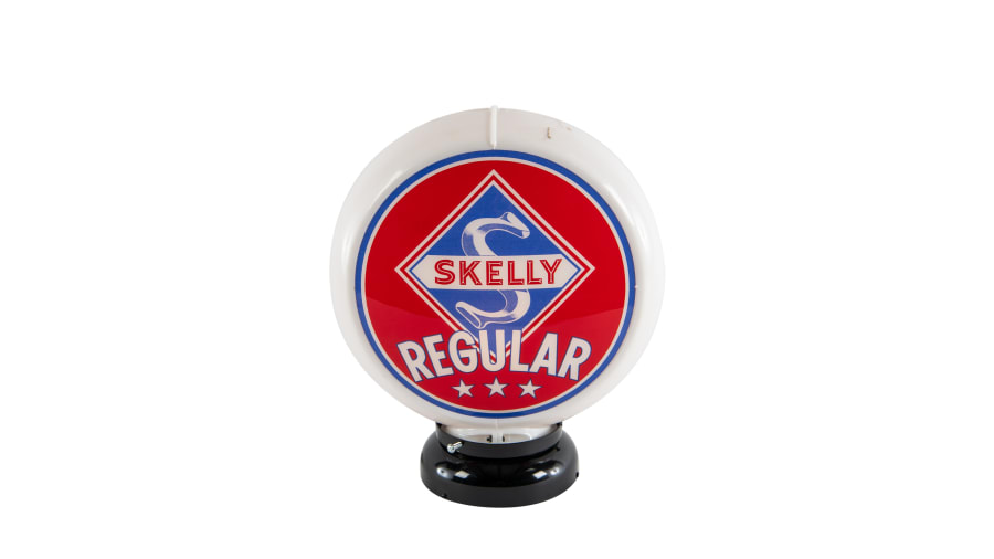 Skelly Regular Gas Pump Globe for sale at Kissimmee 2024 as Y23 - Mecum ...