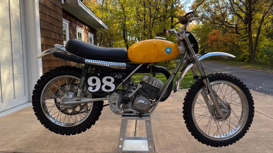 1971 AJS Stormer 370 Y5 for Sale at Auction - Mecum Auctions