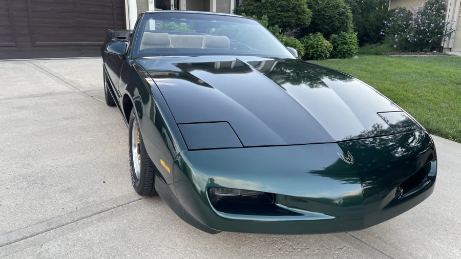 1992 Pontiac Firebird Convertible for Sale at Auction - Mecum Auctions