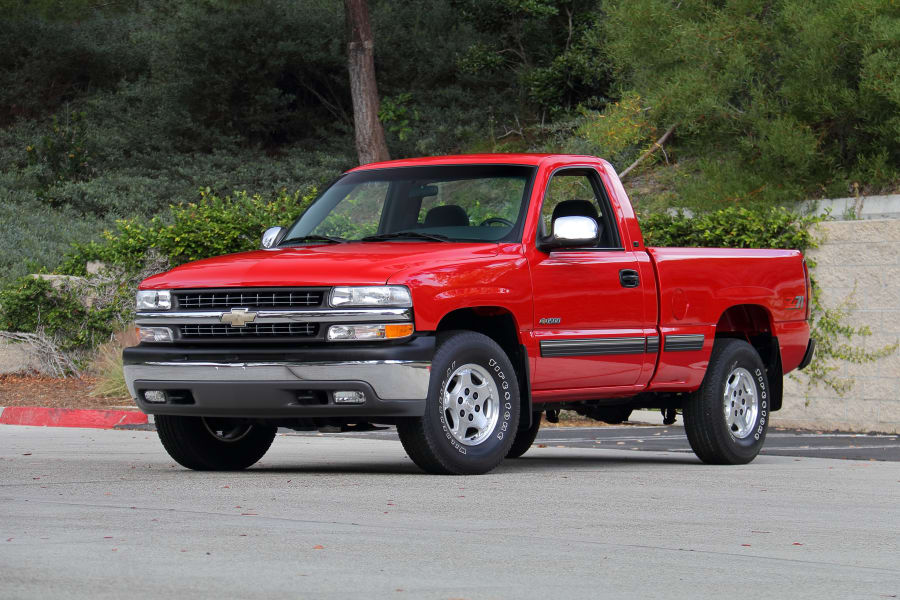 2000 Chevrolet Silverado Pickup for Sale at Auction - Mecum Auctions