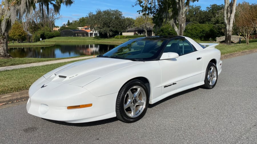 1997 Pontiac Trans Am WS6 for Sale at Auction - Mecum Auctions