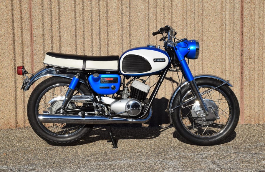 1965 Yamaha YDS3 for Sale at Auction - Mecum Auctions