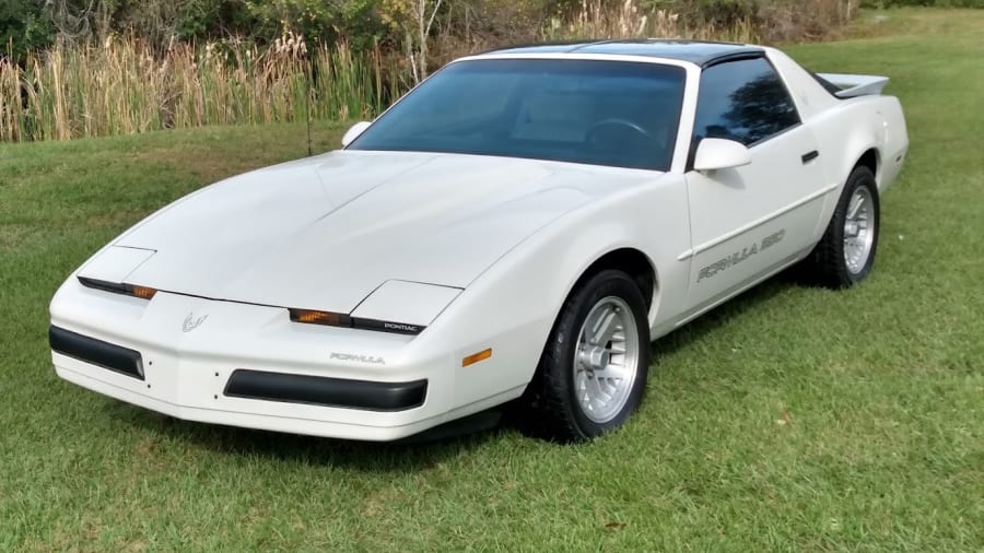 1989 Pontiac Firebird Formula for Sale at Auction - Mecum Auctions