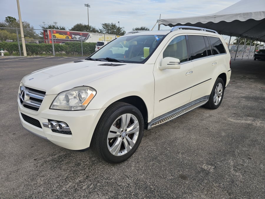 2011 Mercedes-Benz GL550 for Sale at Auction - Mecum Auctions