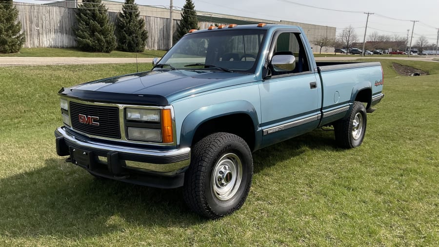 1992 GMC Sierra 2500 SLE Pickup for Sale at Auction - Mecum Auctions