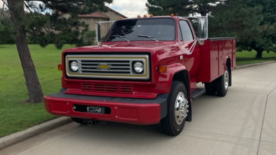 1986 Chevrolet C60 Custom Deluxe Service Truck for Sale at Auction ...