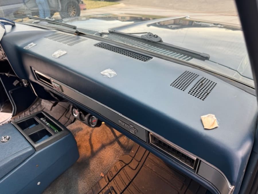 1984 Chevy Suburban Interior
