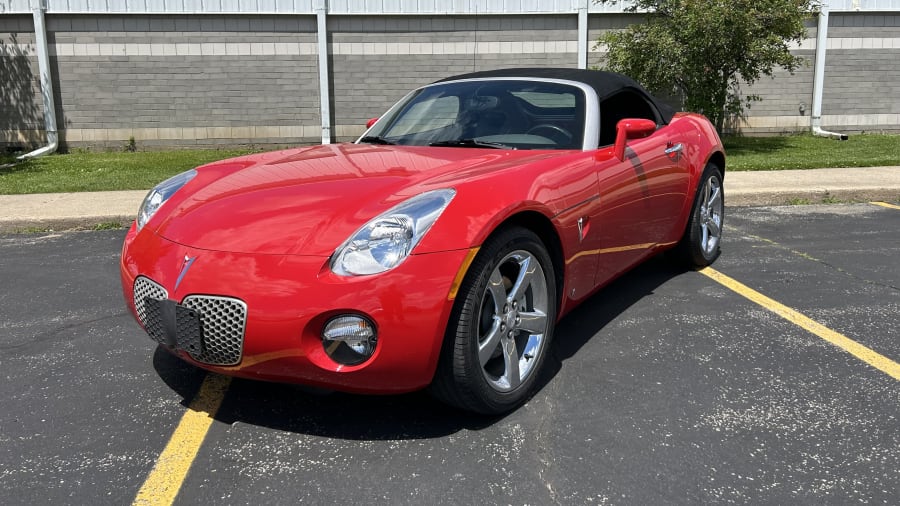2007 Pontiac Solstice Convertible for Sale at Auction - Mecum Auctions