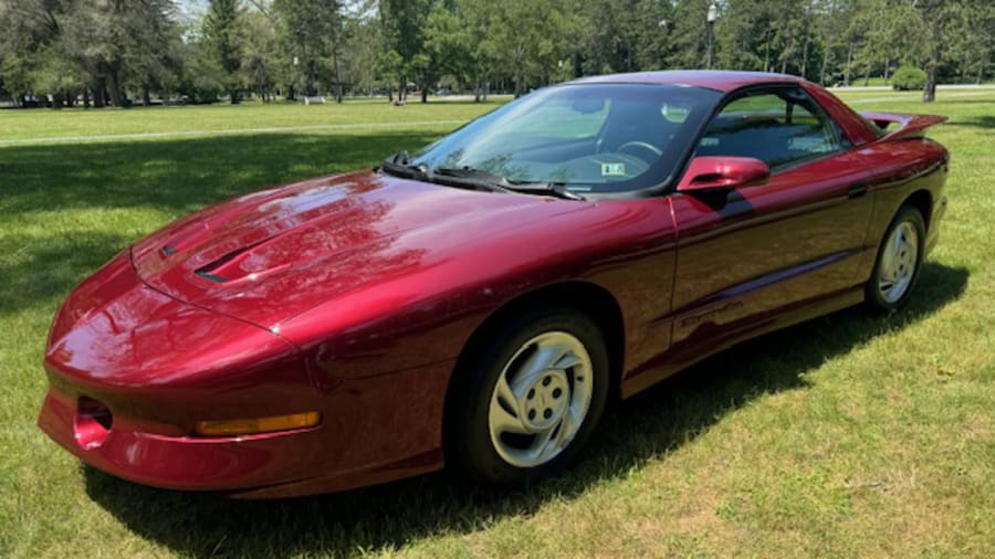 1993 Pontiac Trans Am Coupe for Sale at Auction - Mecum Auctions