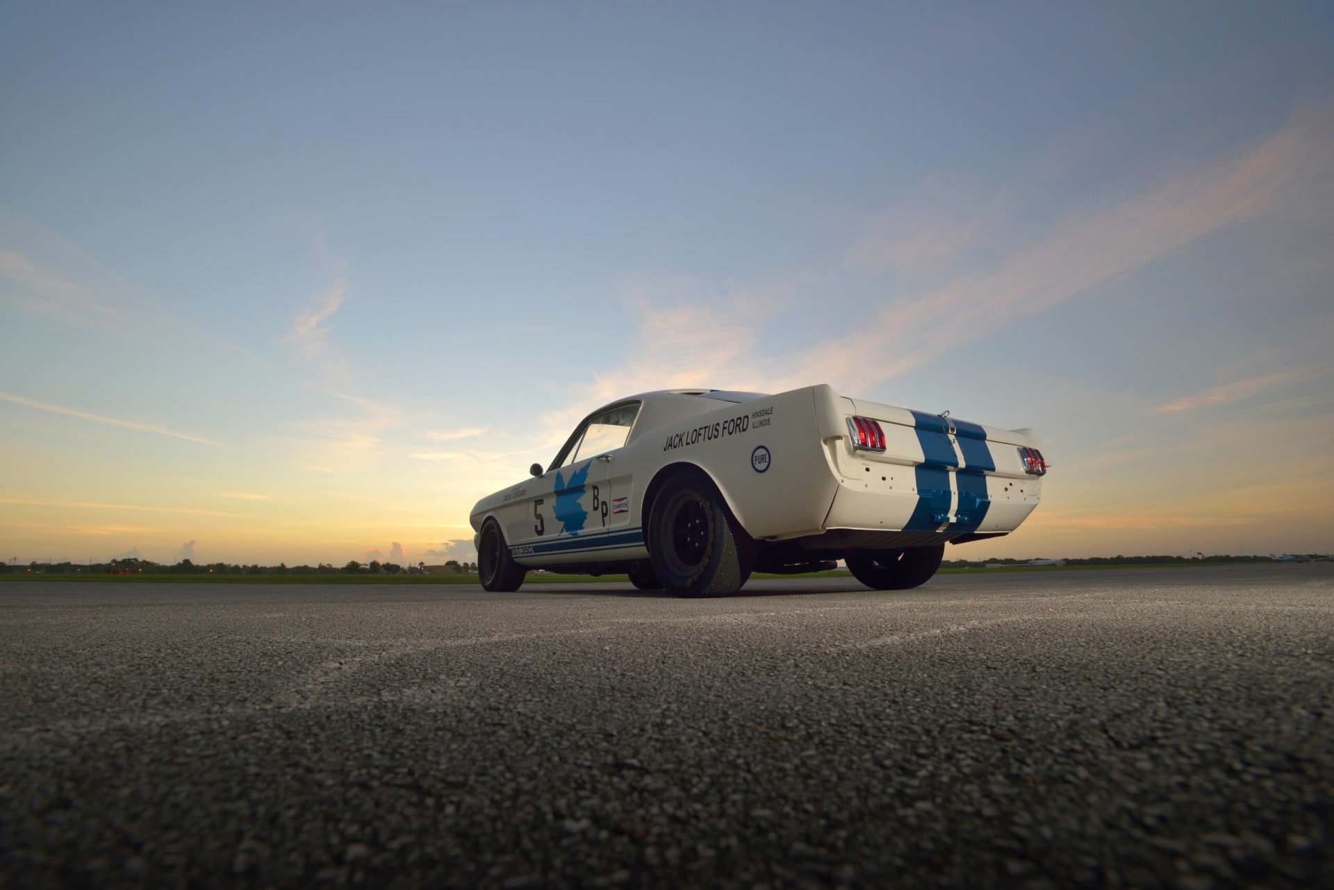 David Newhardt - Mecum Auctions