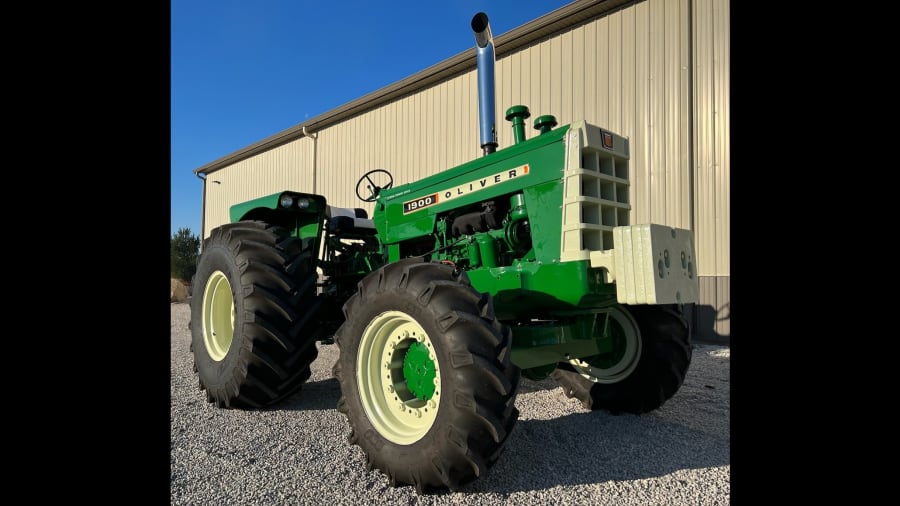 1964 Oliver 1900 MFWD at Gone Farmin' Spring Classic 2023 as S29 ...