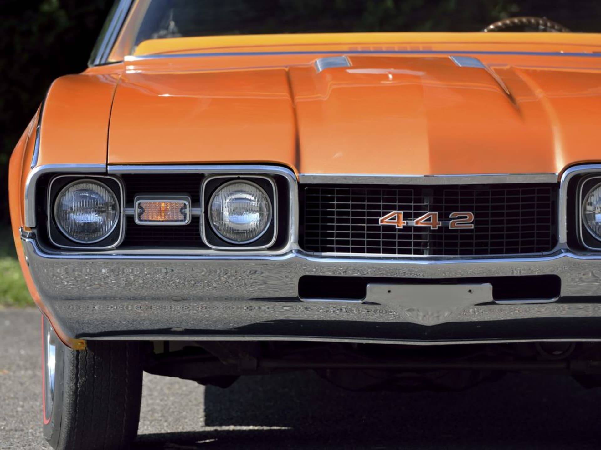 David Newhardt - Mecum Auctions