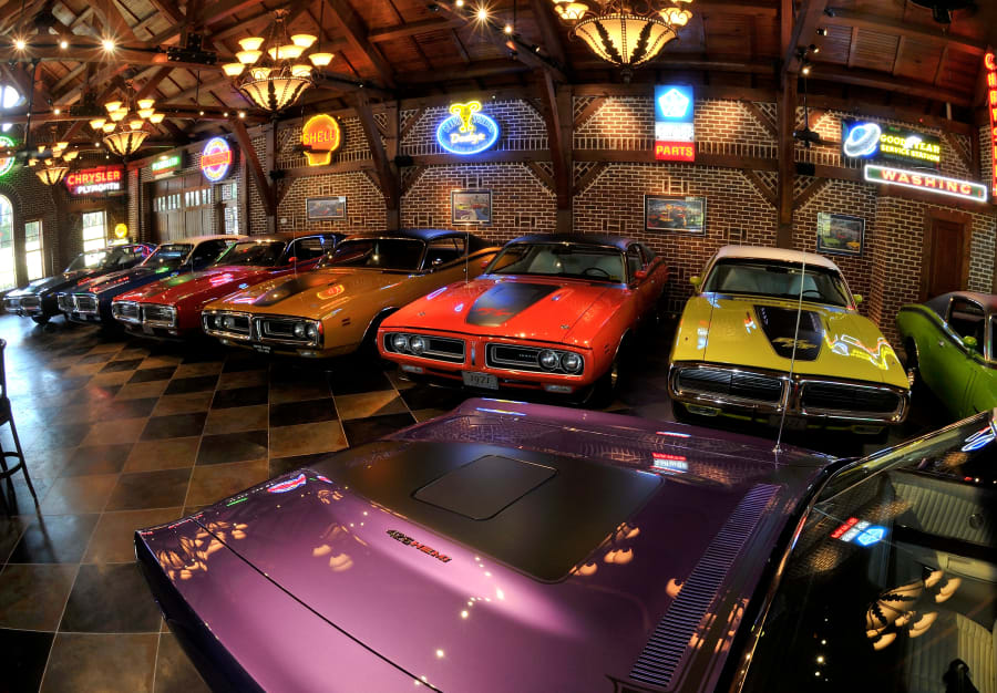 Selling A Collection - Mecum Auctions