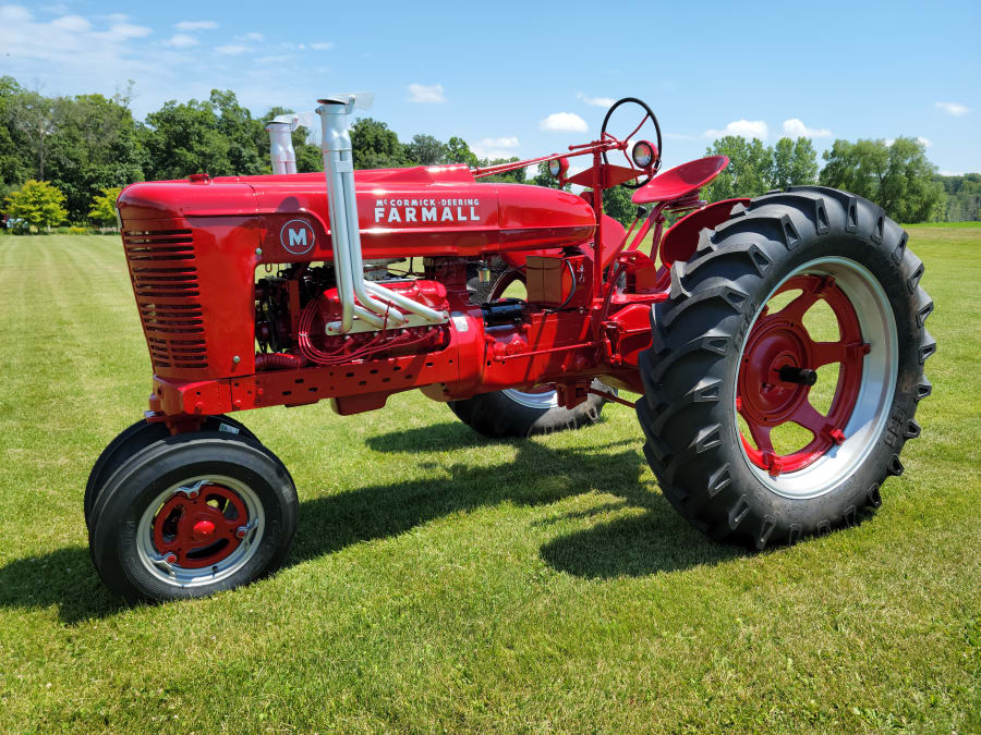 1940 Farmall M - Mecum Auctions