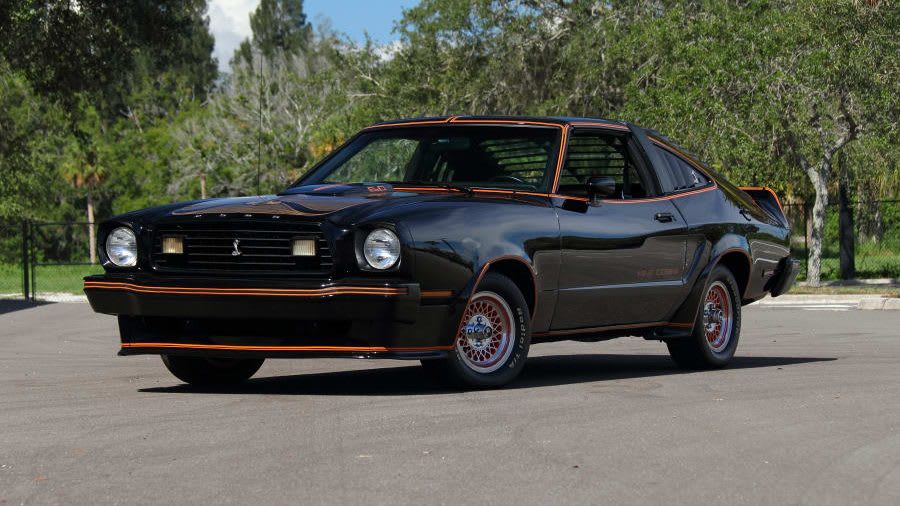 80s Mustang 2