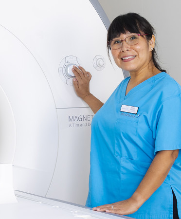 medneo UK London Centre | Innovative high quality 3T Private MRI scans