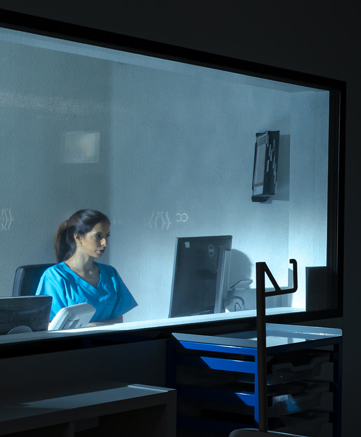 Refer your patients for advanced 3T Private MRI scans | medneo UK