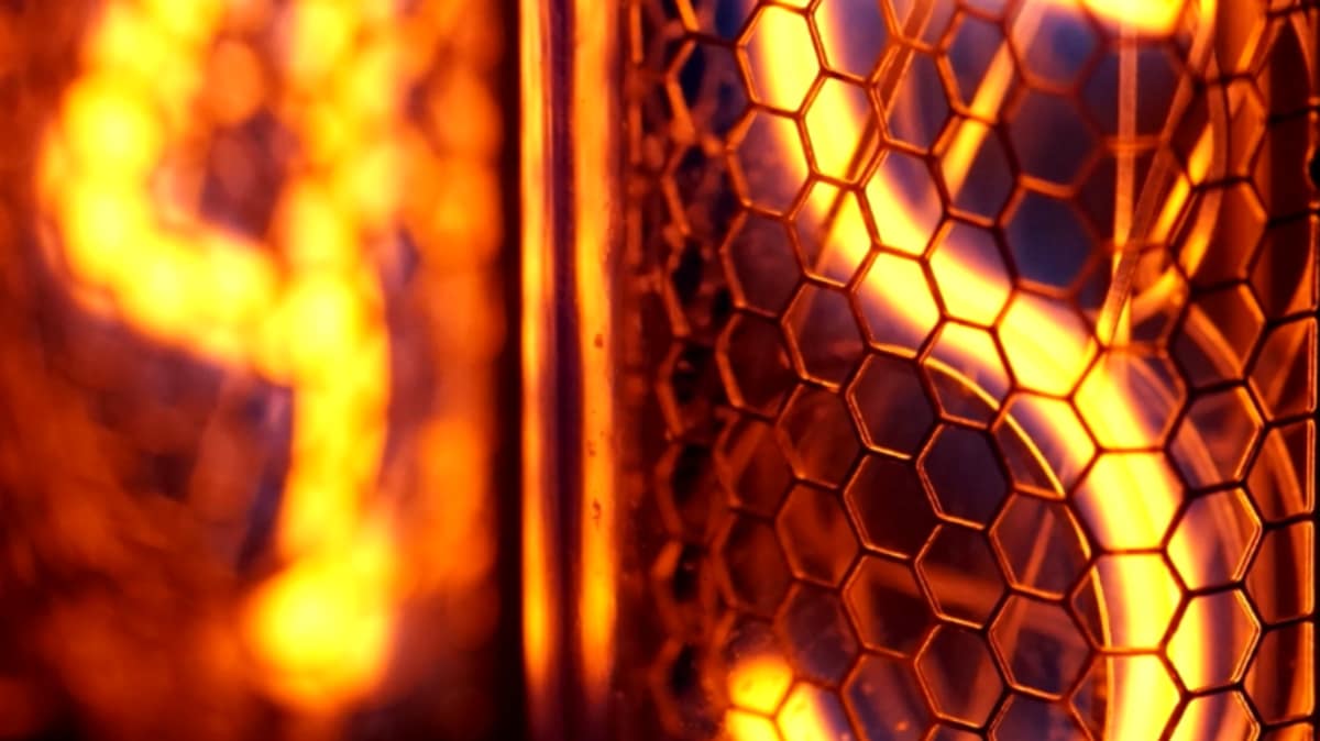 Neon: a gas from advertising signs | MEL Chemistry