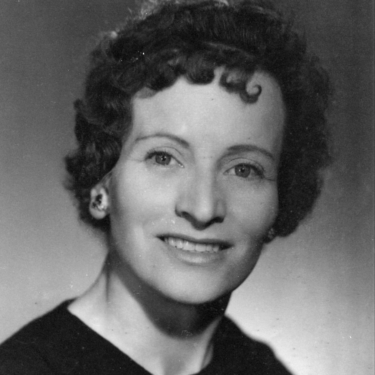 Greta Dorothy's Memorial