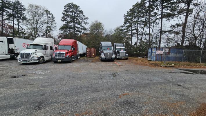 For Sale: Truck Parking | Atlanta, GA