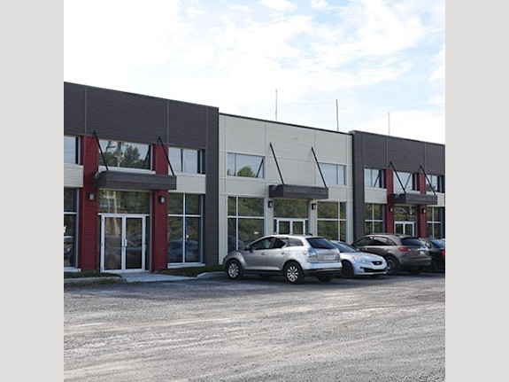 For Lease: Local Ind. and Storage Ext. Route 104