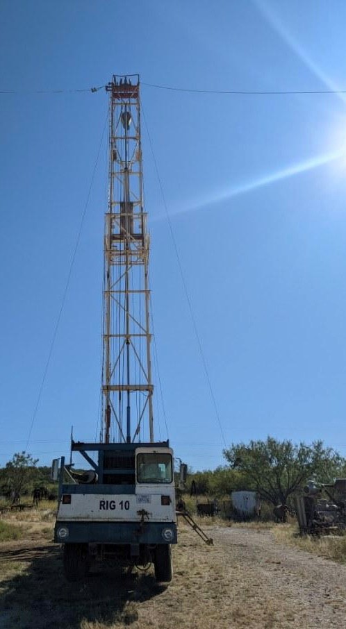 For Sale: Ready 2 Go to Work 1981 Corsair Well Service Rig