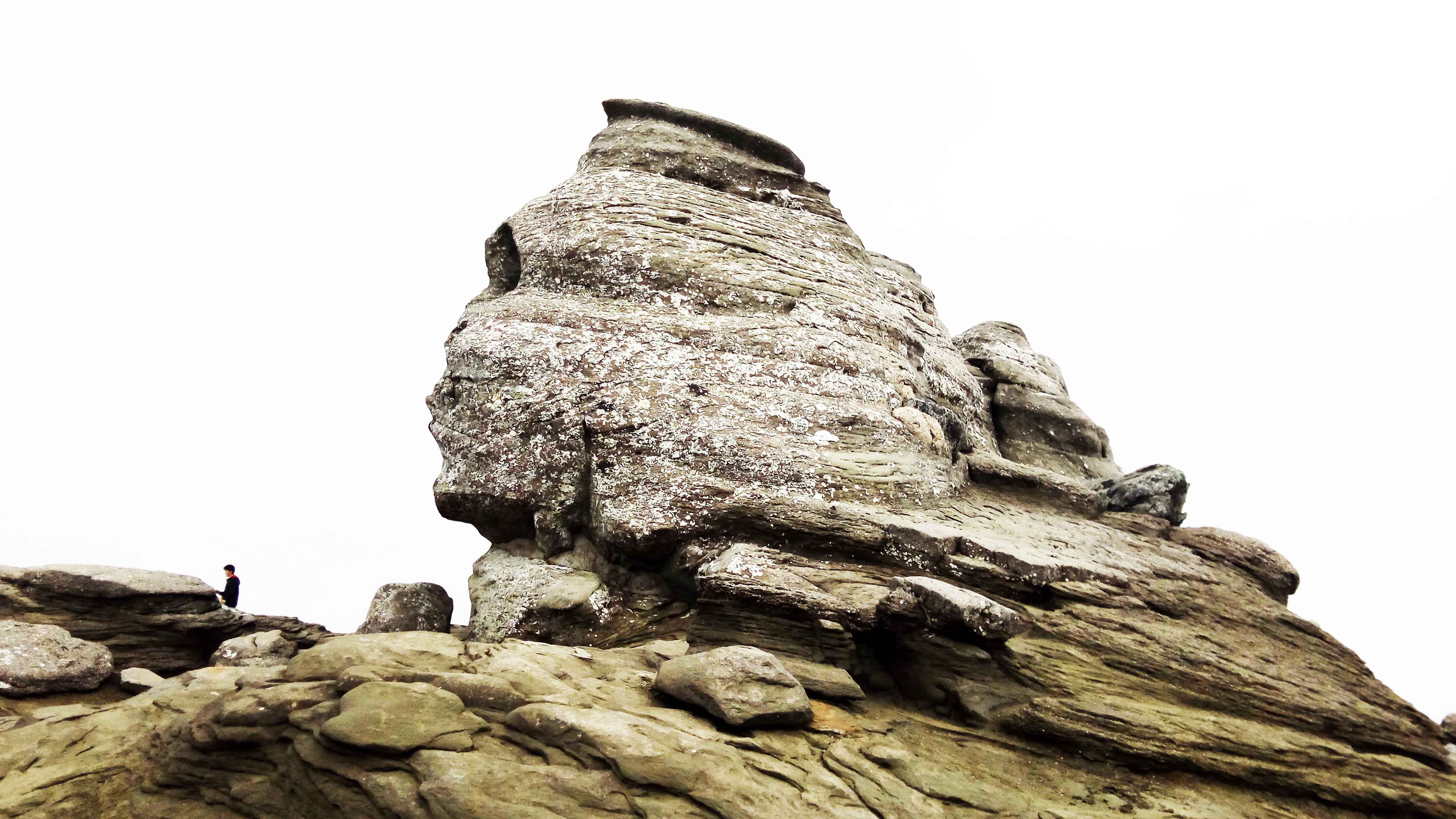 sfinxul-din-bucegi - mergpemunte.ro