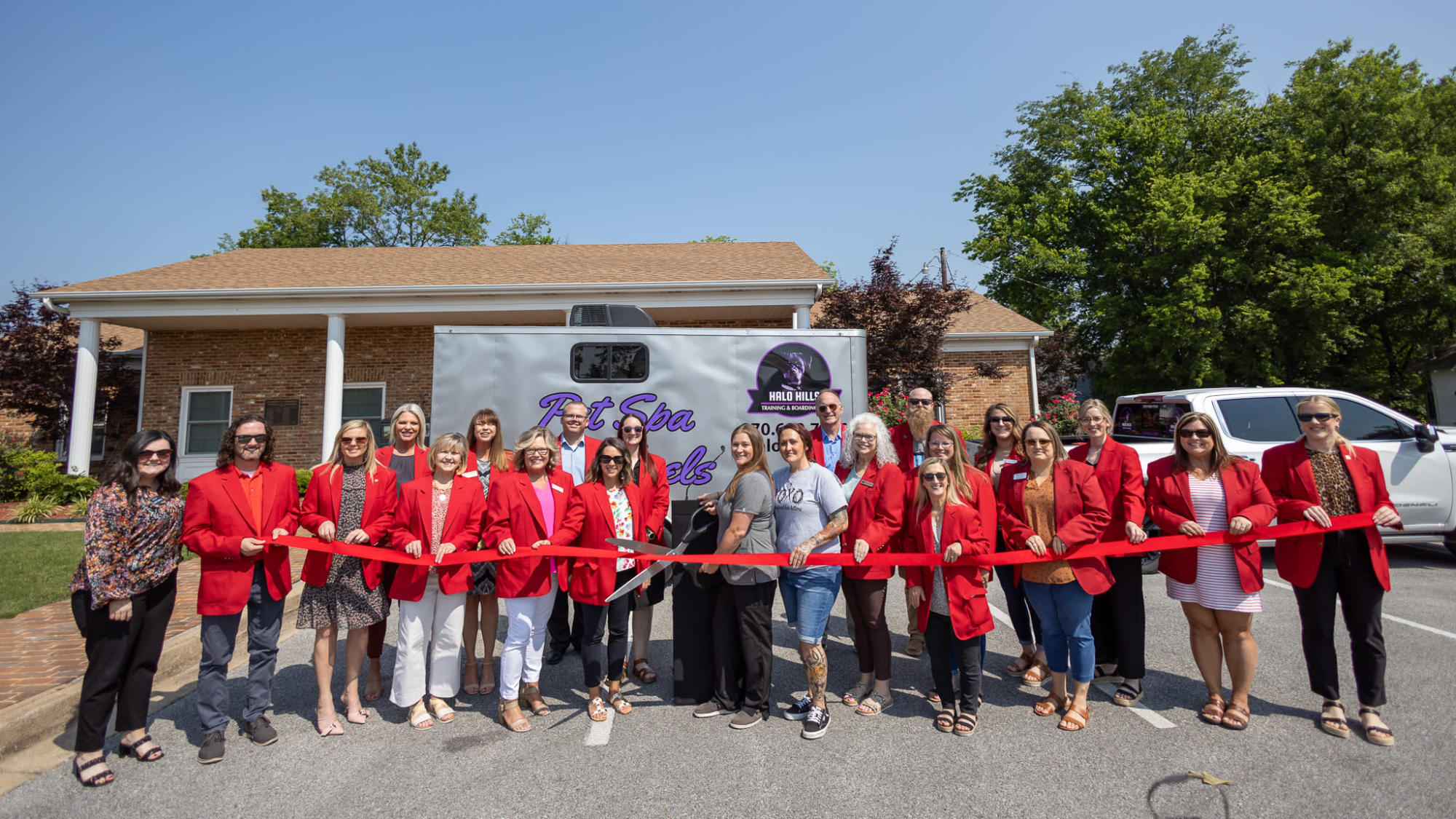 The Batesville Area Chamber of Commerce held a ribbon-cutting ceremony ...