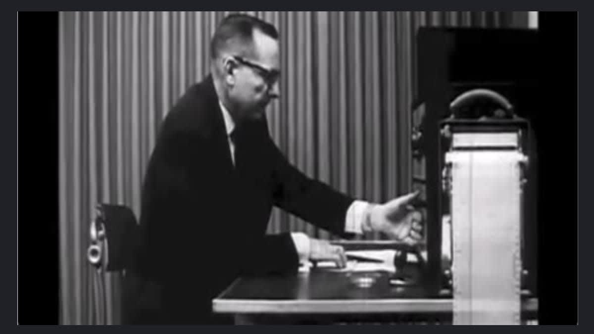 Twitter and the Perils of Obedience