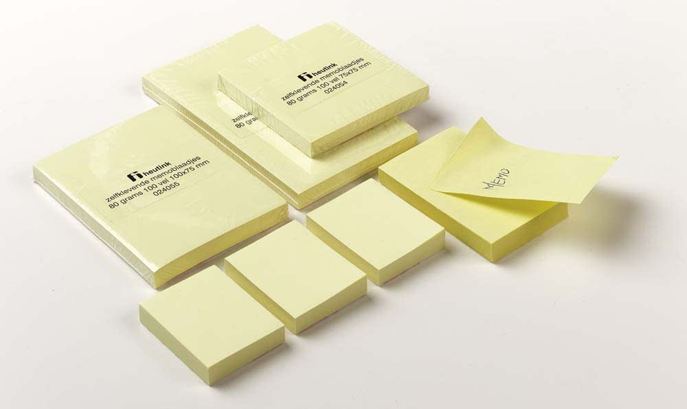Post it (gule lapper) 75 x 75 cm. 12 stk