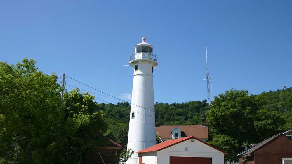 Munising Range Lighthouses | Michigan