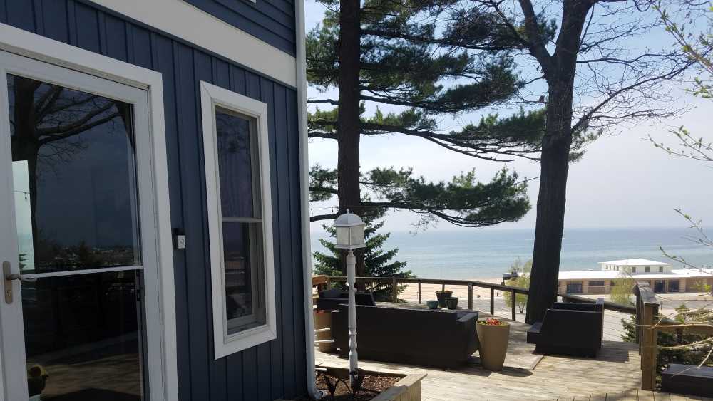 Looking Glass Beachfront Inn | Michigan