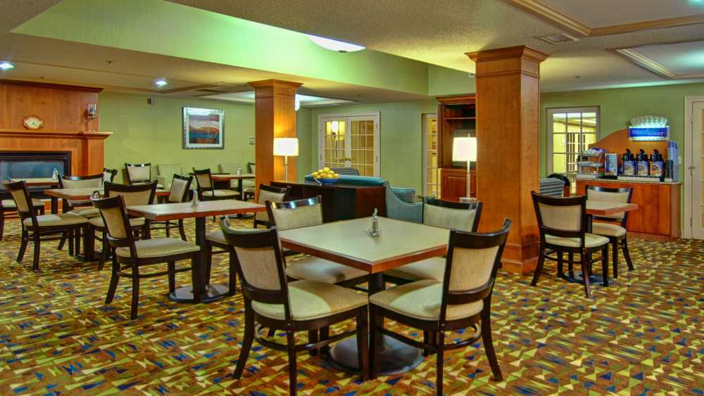 Holiday Inn Express & Suites | Michigan