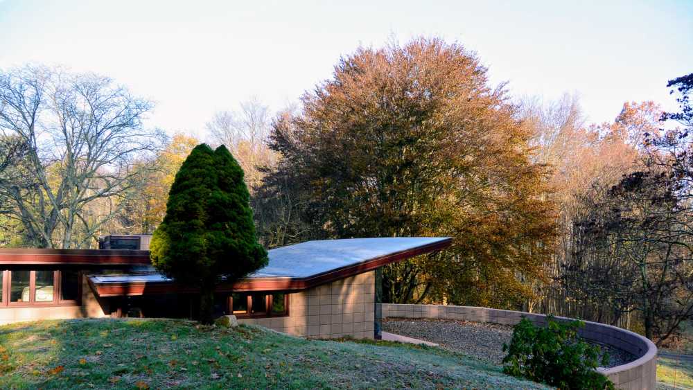 The Eppstein House by Frank Lloyd Wright | Michigan