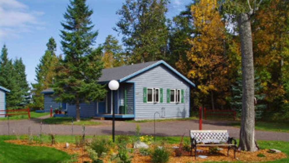 Mountain View Lodges and Gallery | Michigan