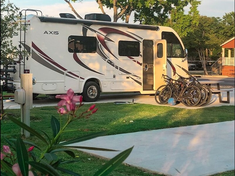 Top RV Resorts in US & Canada | Sun Outdoors