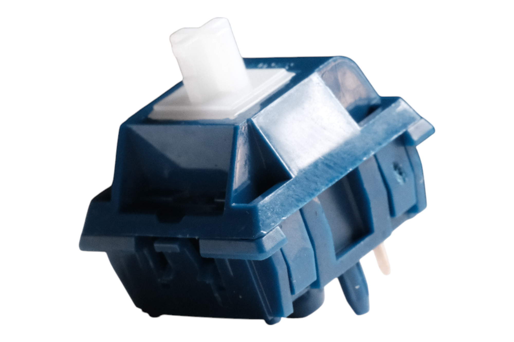 Keygeek Cyan Linear Switch · Milktooth