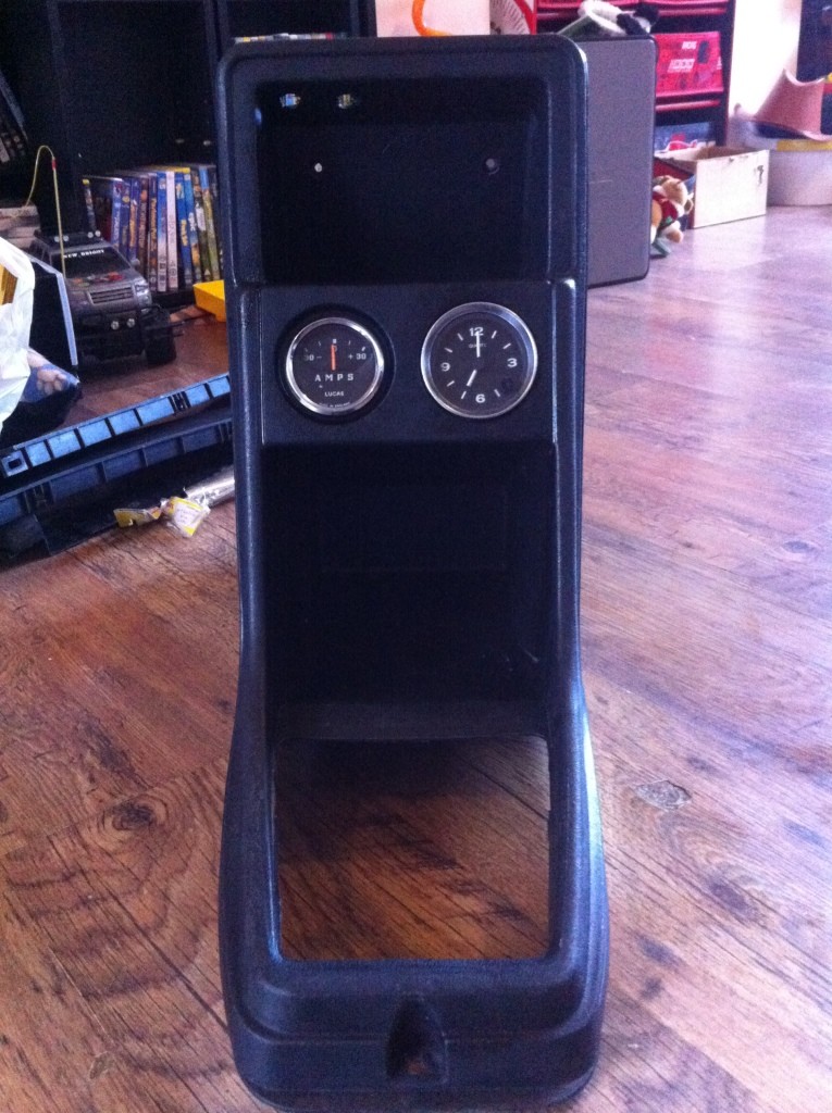 View topic: Mk1 GOLF EARLY SERIES 1, 2 HOLE CENTRE CONSOLE WITH PERIOD ...