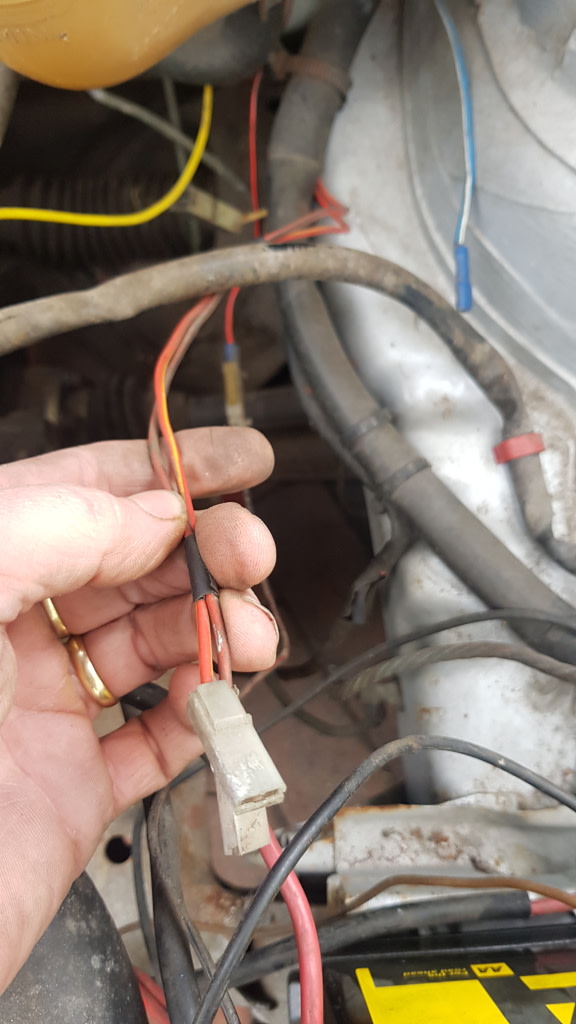 View topic: Extra wires and plugs on my 81 1.1 golf L – The Mk1 Golf ...